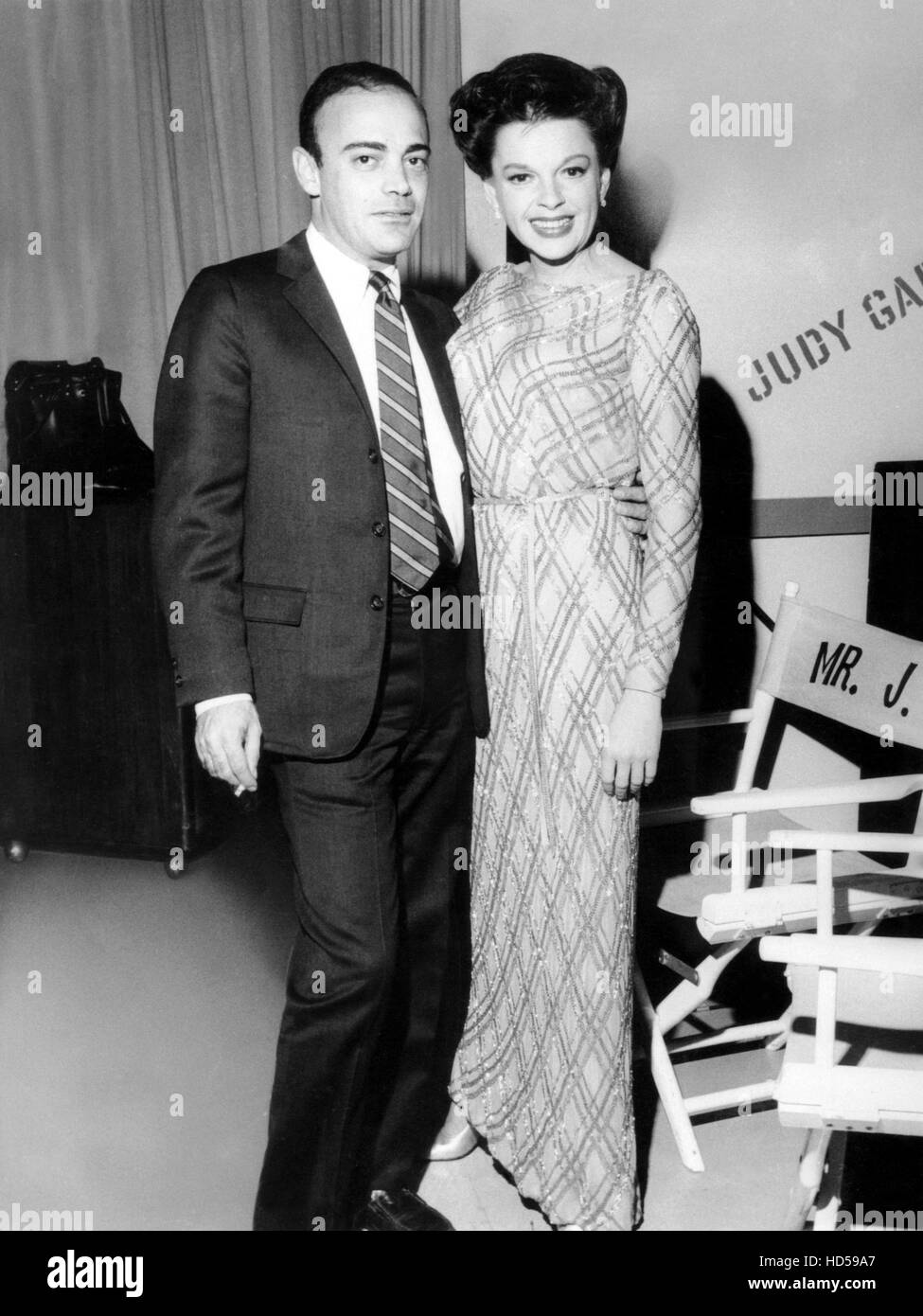 THE JUDY GARLAND SHOW, costume designer Ray Aghayan, Judy Garland, 1963 ...