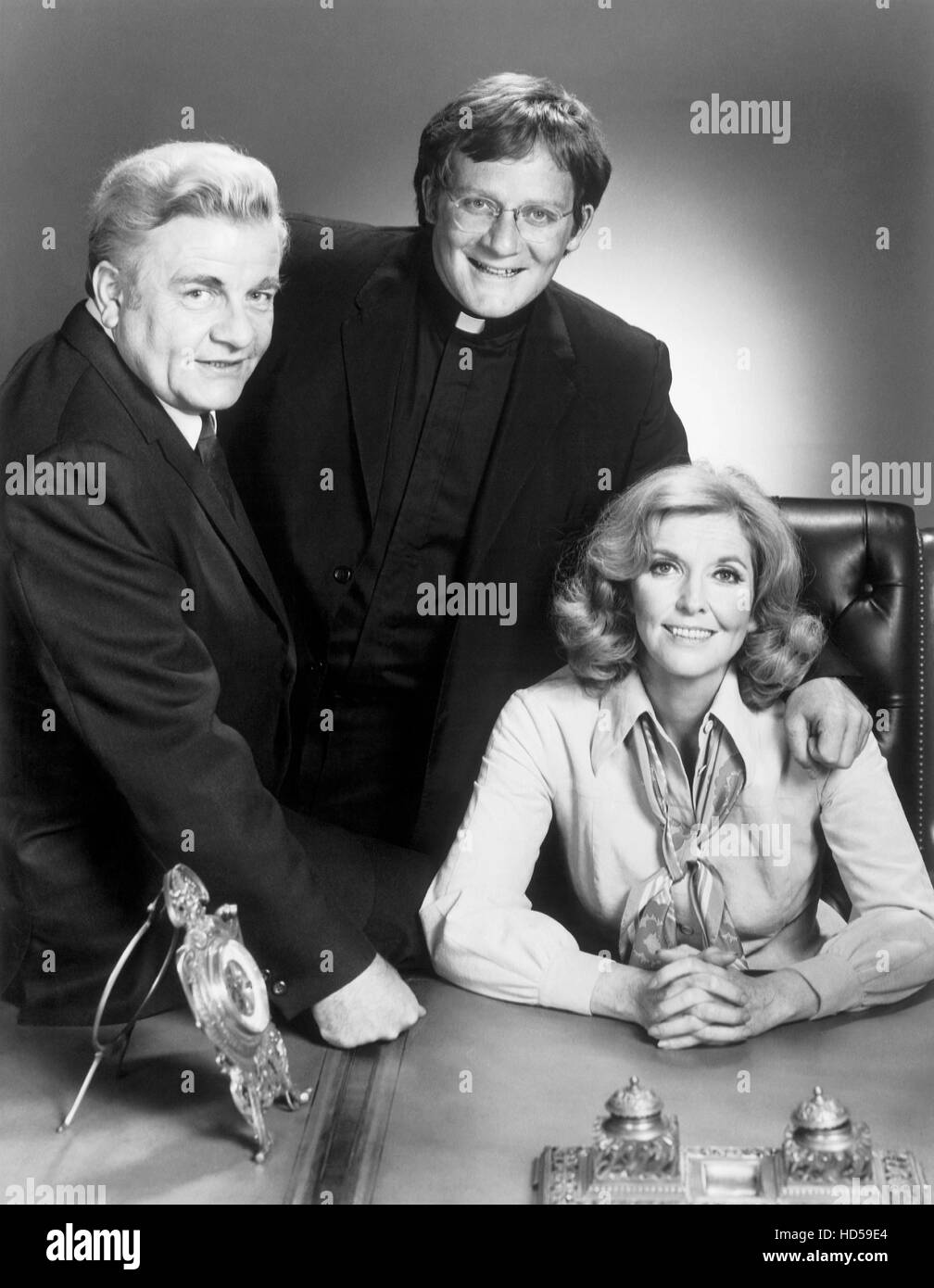 KATE MCSHANE, from left: Sean McClory, Charles Haid, Anne Meara, 1975 ...