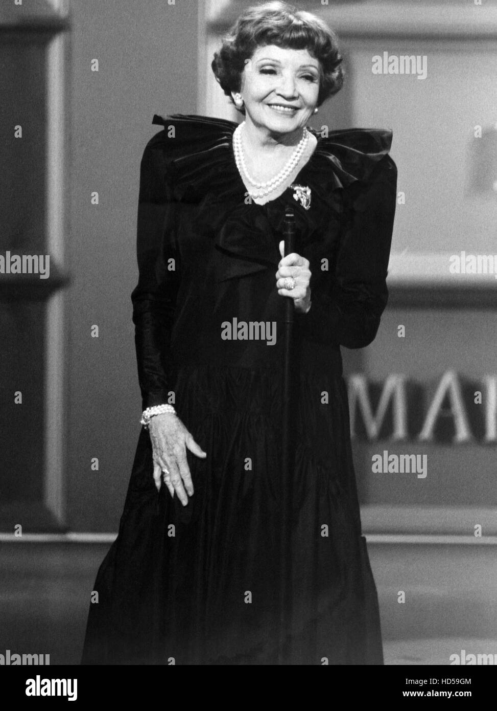 THE KENNEDY CENTER HONORS: A CELEBRATION OF THE PERFORMING ARTS ...