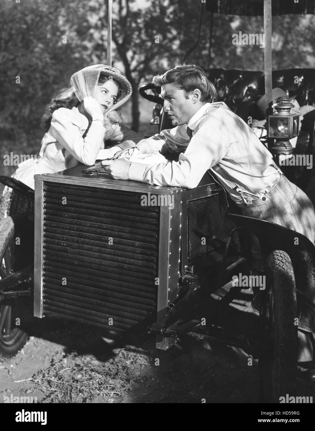 KINGS ROW, from left: Natalie Wood, Dennis Hopper, 'Wedding Gift ...