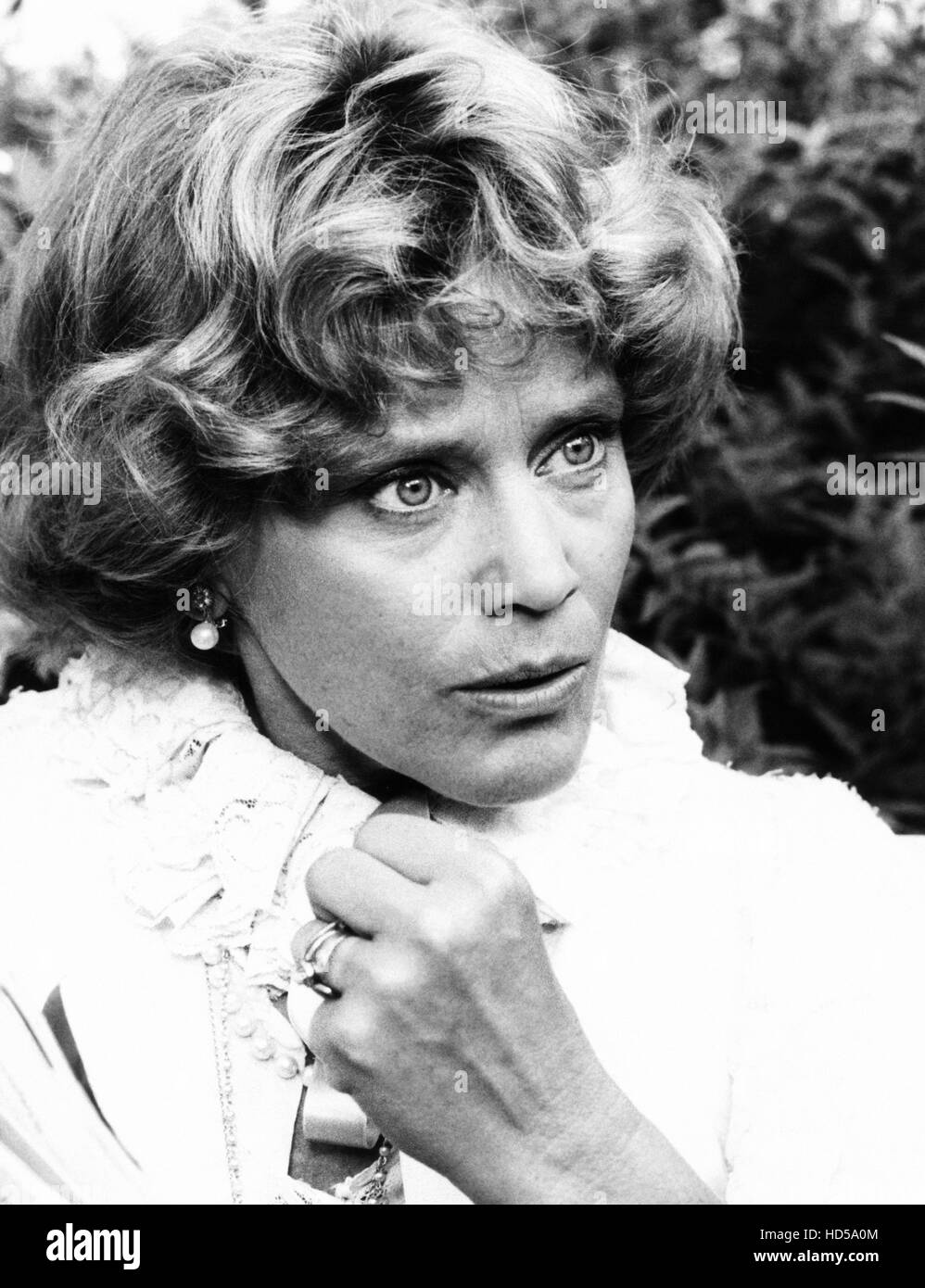 KOJAK, Maria Schell, 'The Pride and the Princess,' aired July 26, 1977 ...