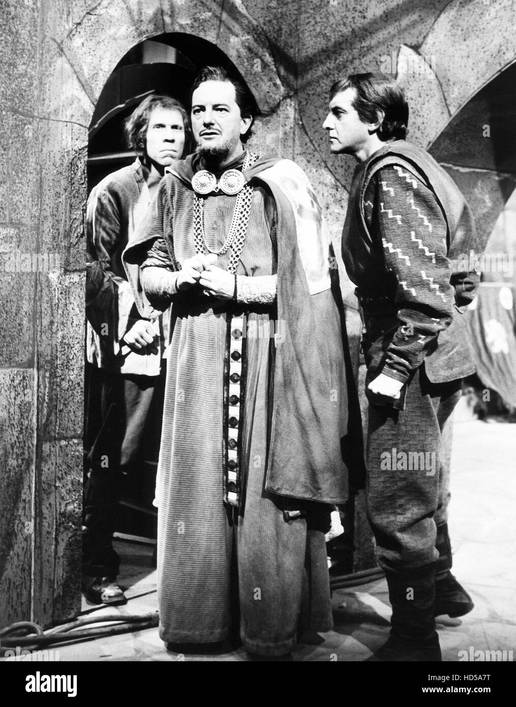 MACBETH, Maurice Evans (center), Richard Waring (right), 1954 Stock ...
