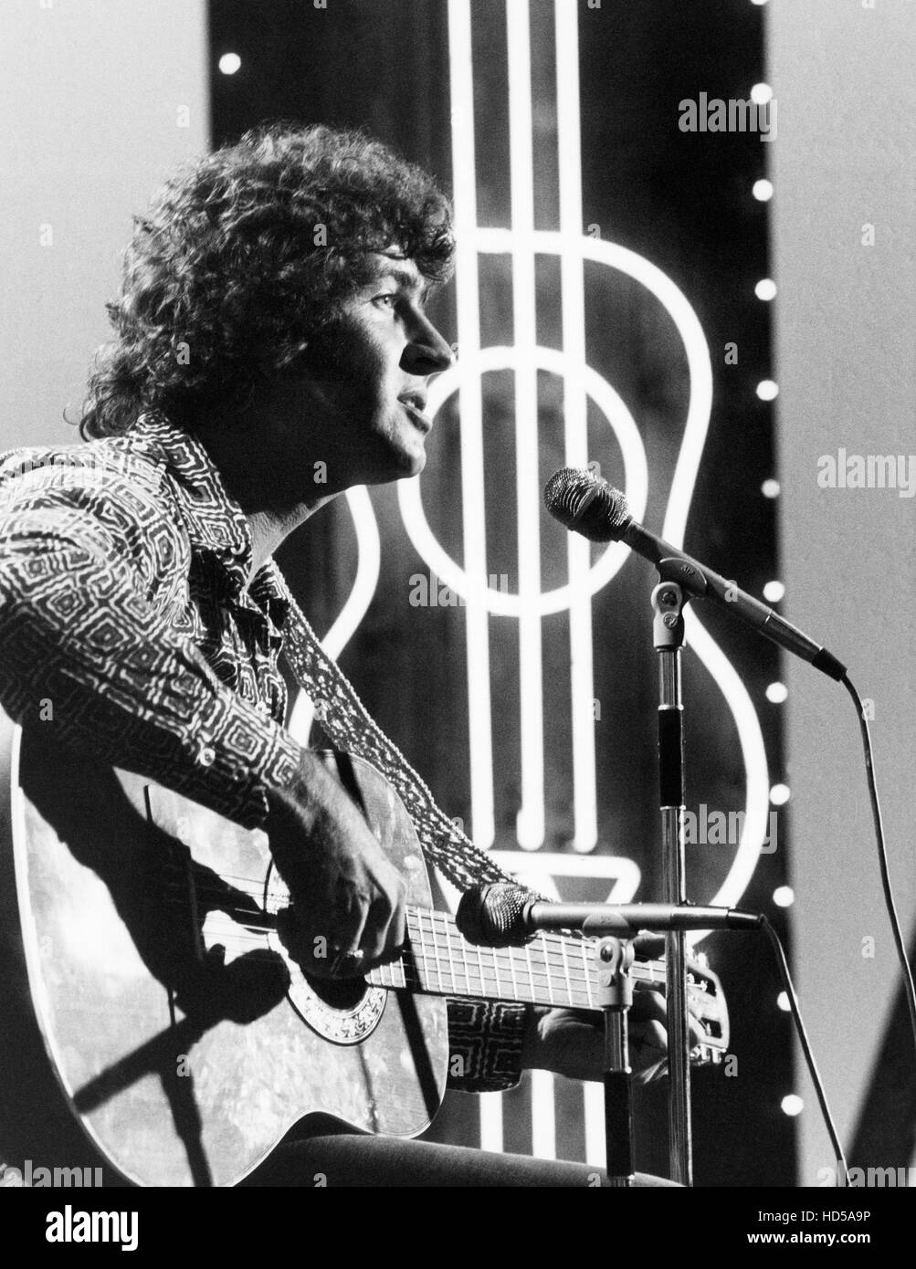 THE MAC DAVIS SHOW, Mac Davis, 1974-1976 Stock Photo - Alamy