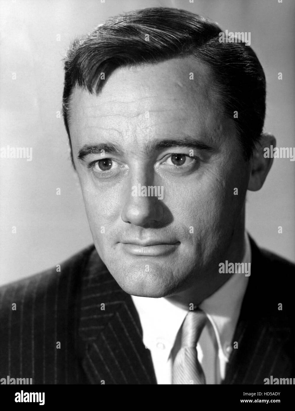 THE MAN FROM U.N.C.L.E., Robert Vaughn, (1967), 1964-68 Stock Photo - Alamy