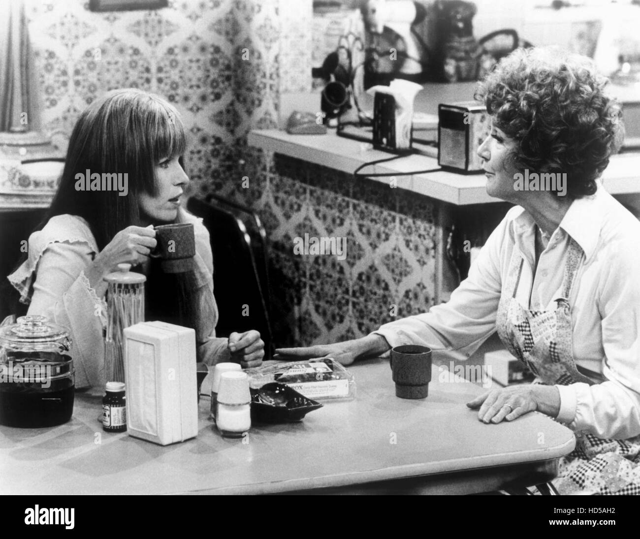 MARY HARTMAN MARY HARTMAN, (from left): Louise Lasser, Dody Goodman ...