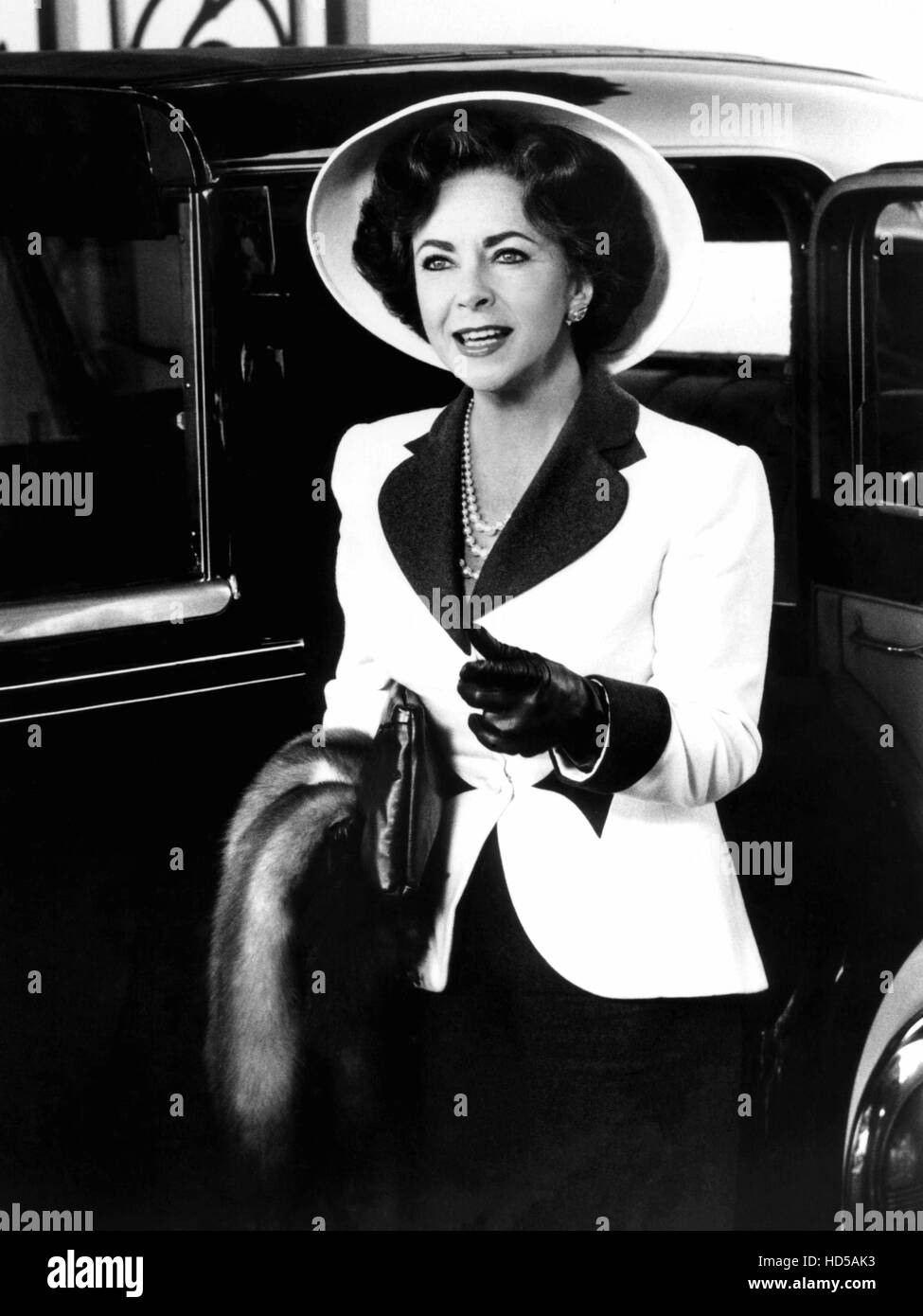 MALICE IN WONDERLAND, Elizabeth Taylor, 1985, © CBS / Courtesy: Everett ...