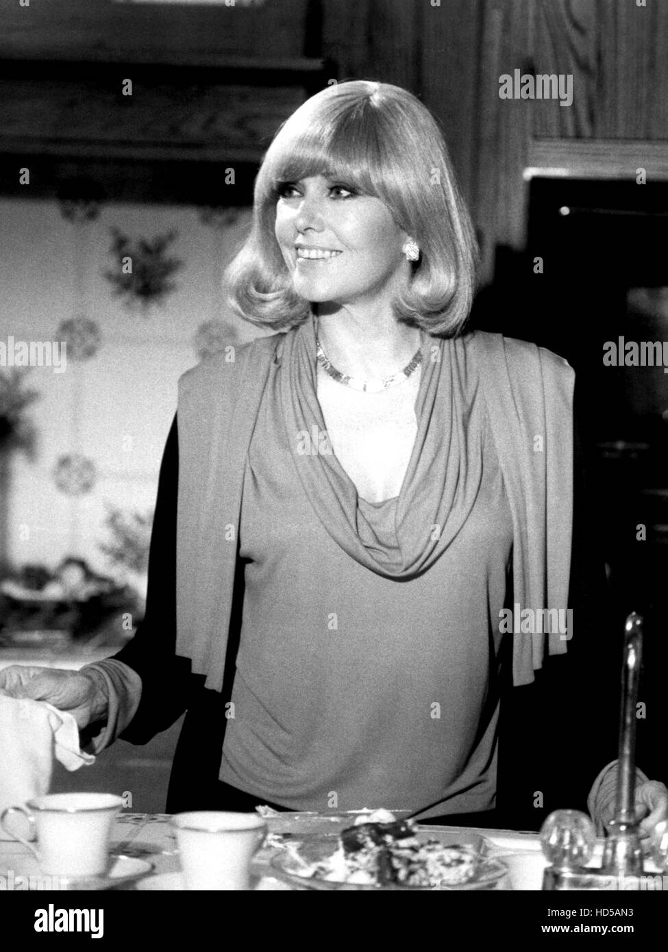 MALIBU, Kim Novak, 1983, © Columbia Pictures Television / Courtesy ...