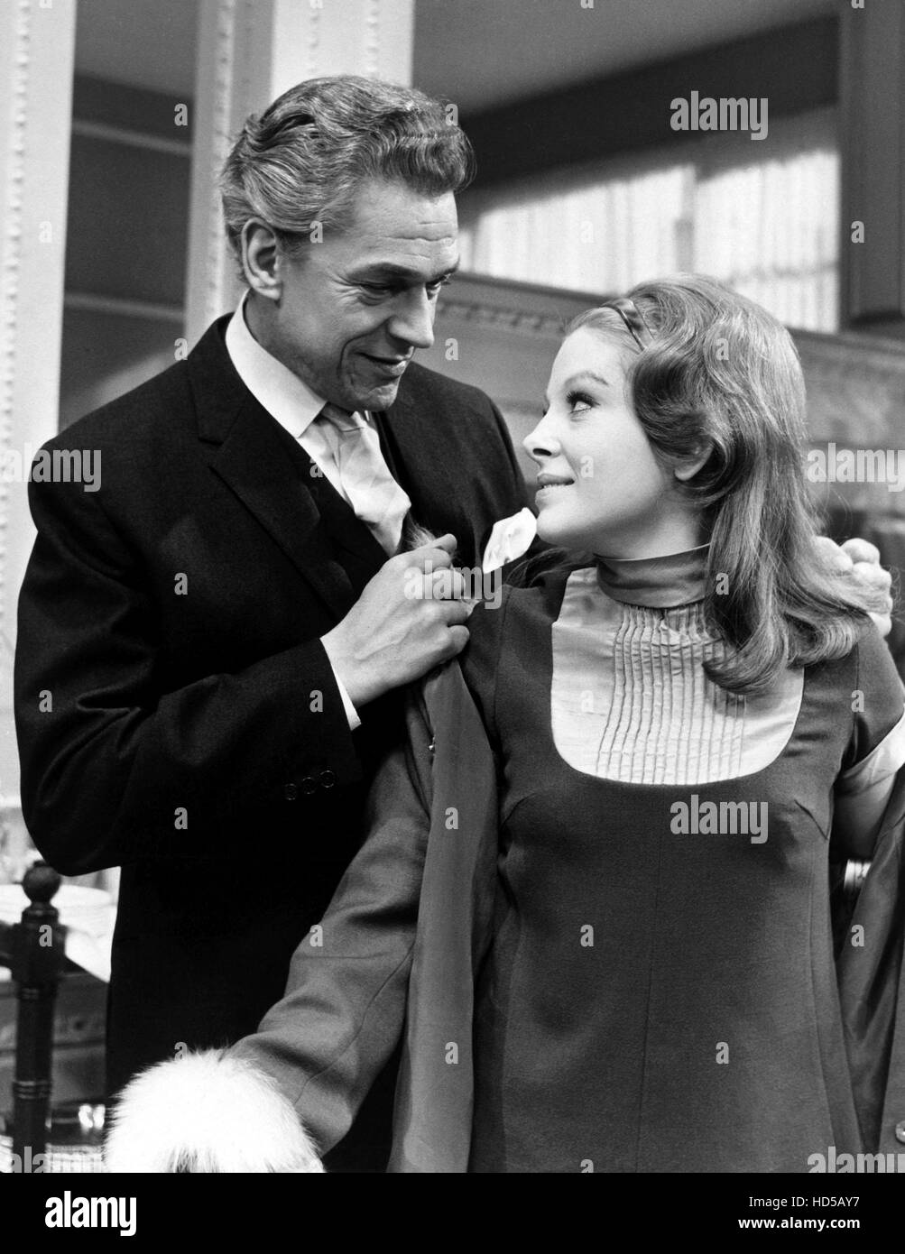 MALE OF THE SPECIES, Paul Scofield, Anna Calder-Marshall, 1969 Stock ...