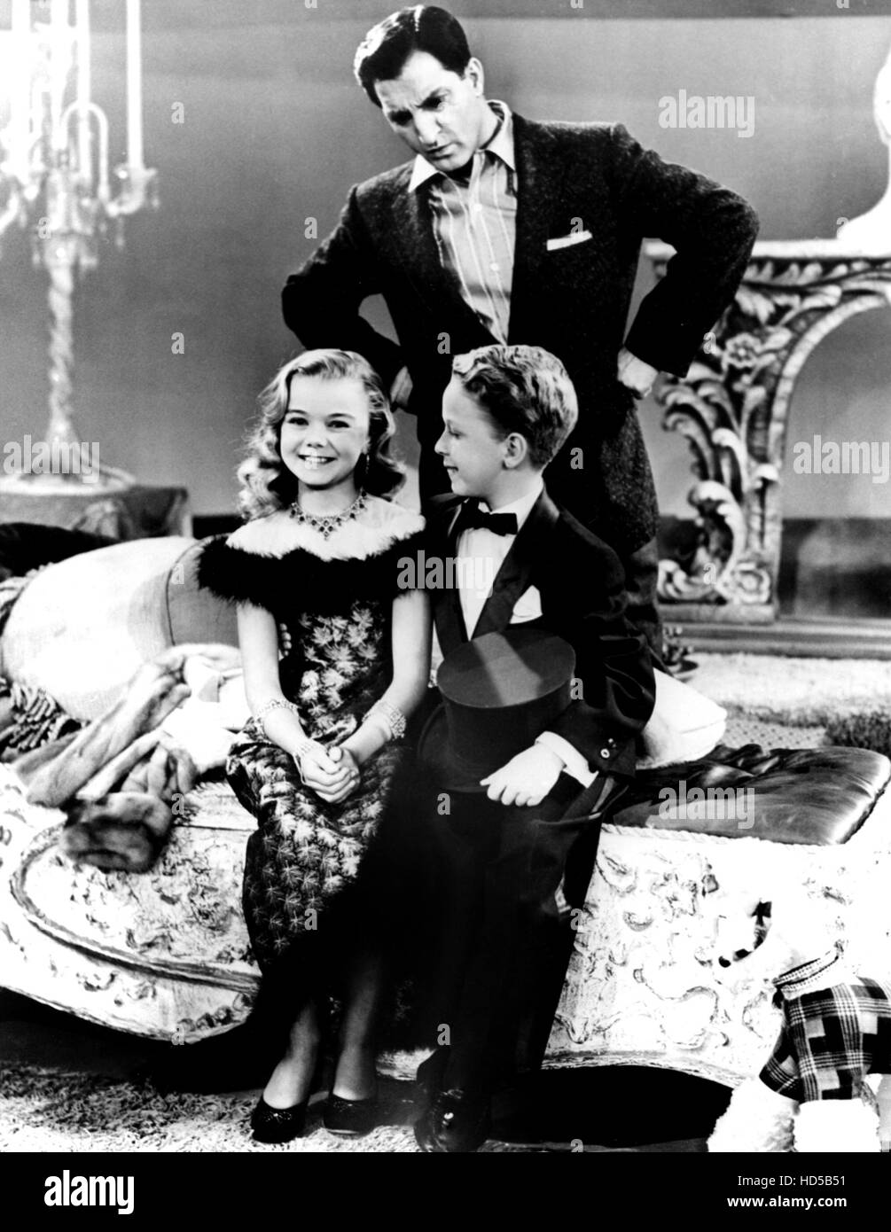 MAKE ROOM FOR DADDY, Danny Thomas (standing), Rusty Hamer (seated right ...