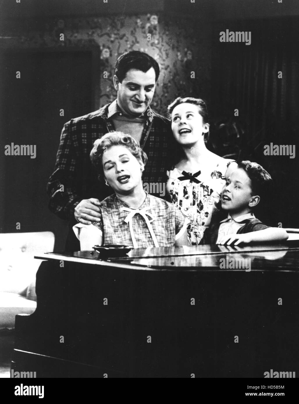 MAKE ROOM FOR DADDY, Danny Thomas, Jean Hagen, Sherry Jackson, Rusty ...