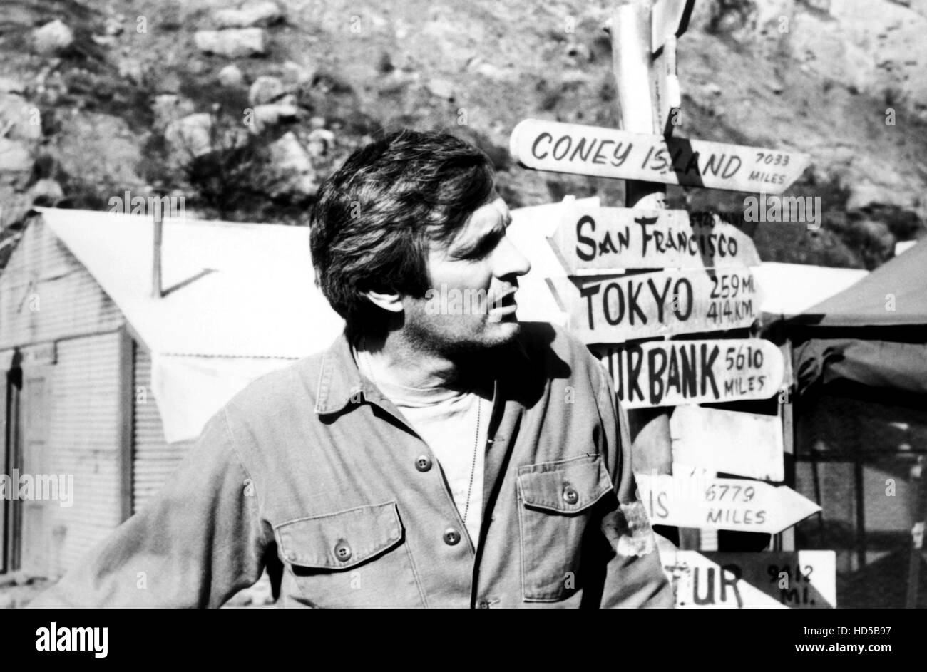 MASH, Alan Alda, 'Goodbye, Farewell, and Amen' (Final Episode), (Season ...