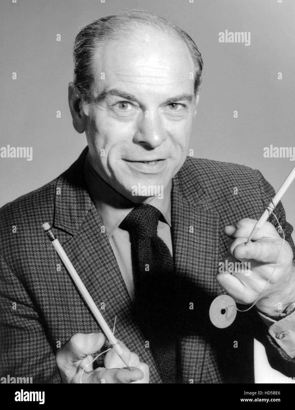 WATCH MR. WIZARD, Don Herbert, 1951-1972 Stock Photo - Alamy
