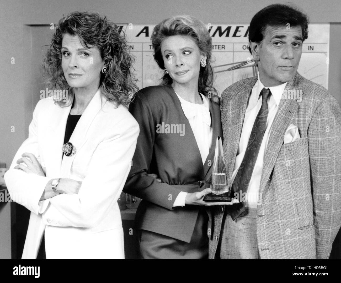 MURPHY BROWN, Candice Bergen, Faith Ford, Alex Rocco, 'And the Winner ...