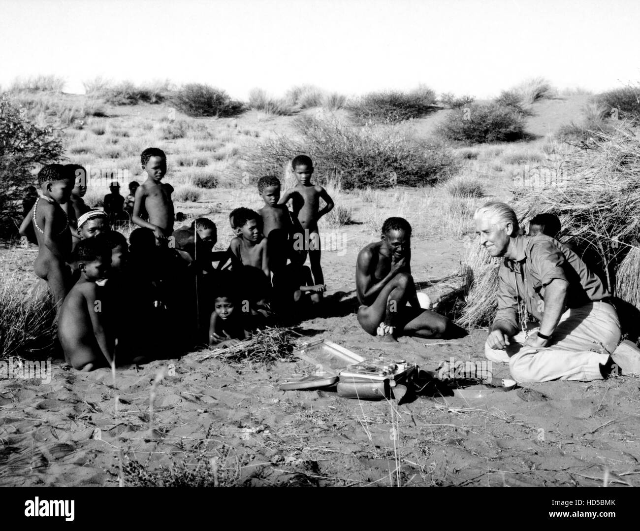 MUTUAL OF OMAHA'S WILD KINGDOM, Marlin Perkins with African Bushmen ...