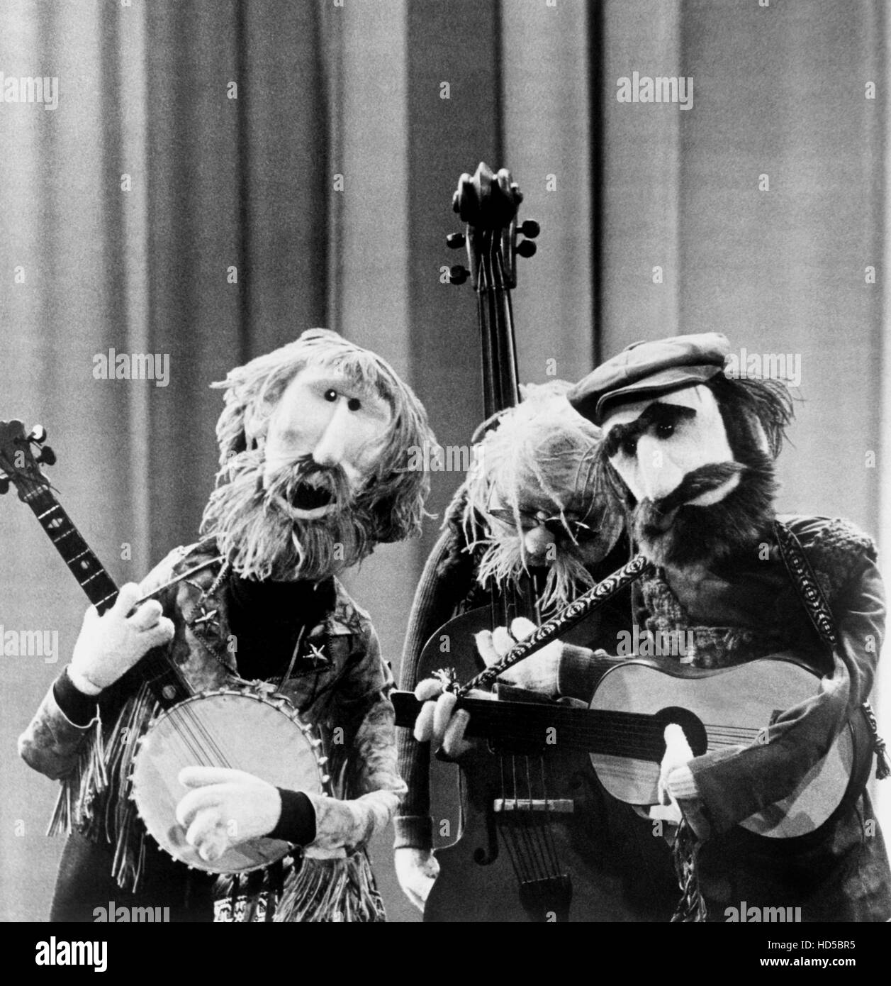 THE MUPPET SHOW, Muppet versions of puppeteers known as 'The Country ...