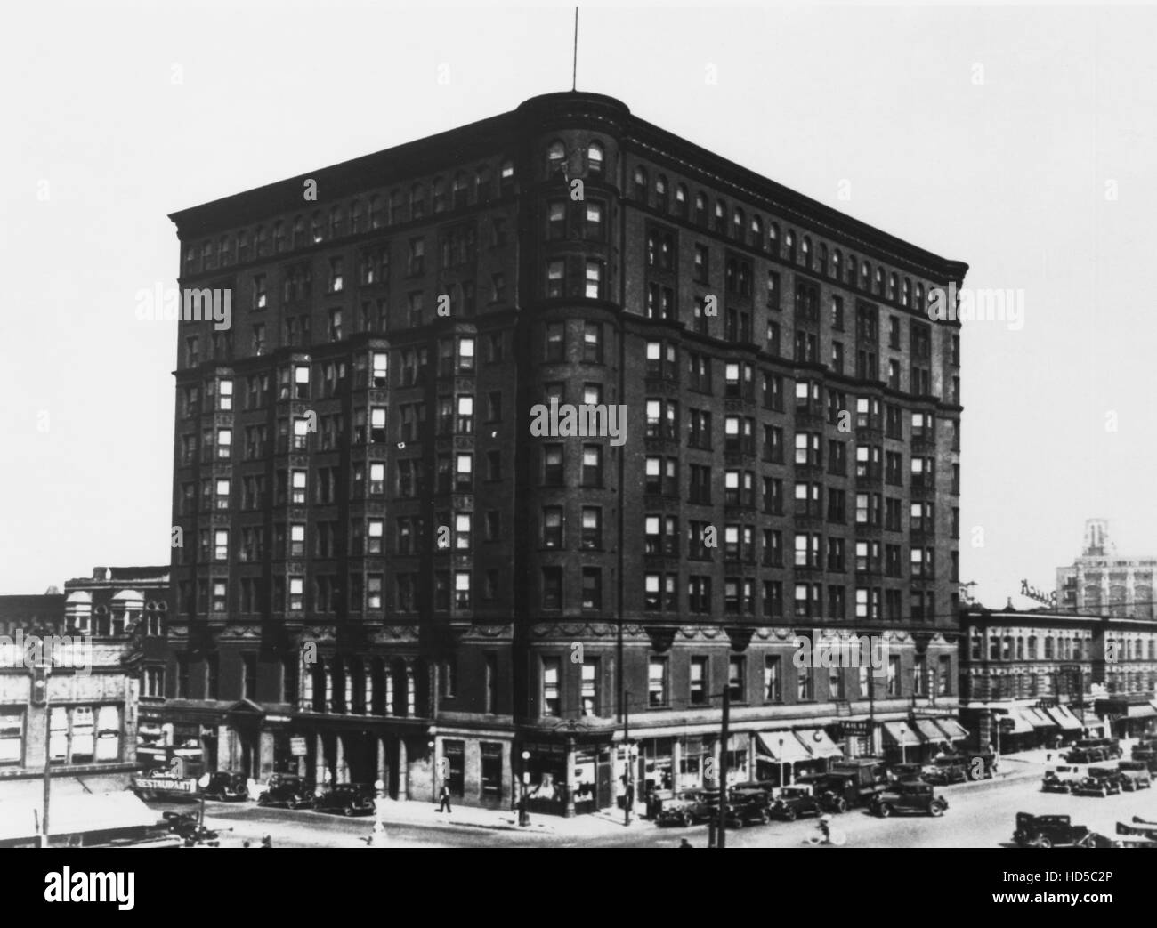 THE MYSTERY OF AL CAPONE'S VAULTS, The Lexington Hotel, Chicago ...