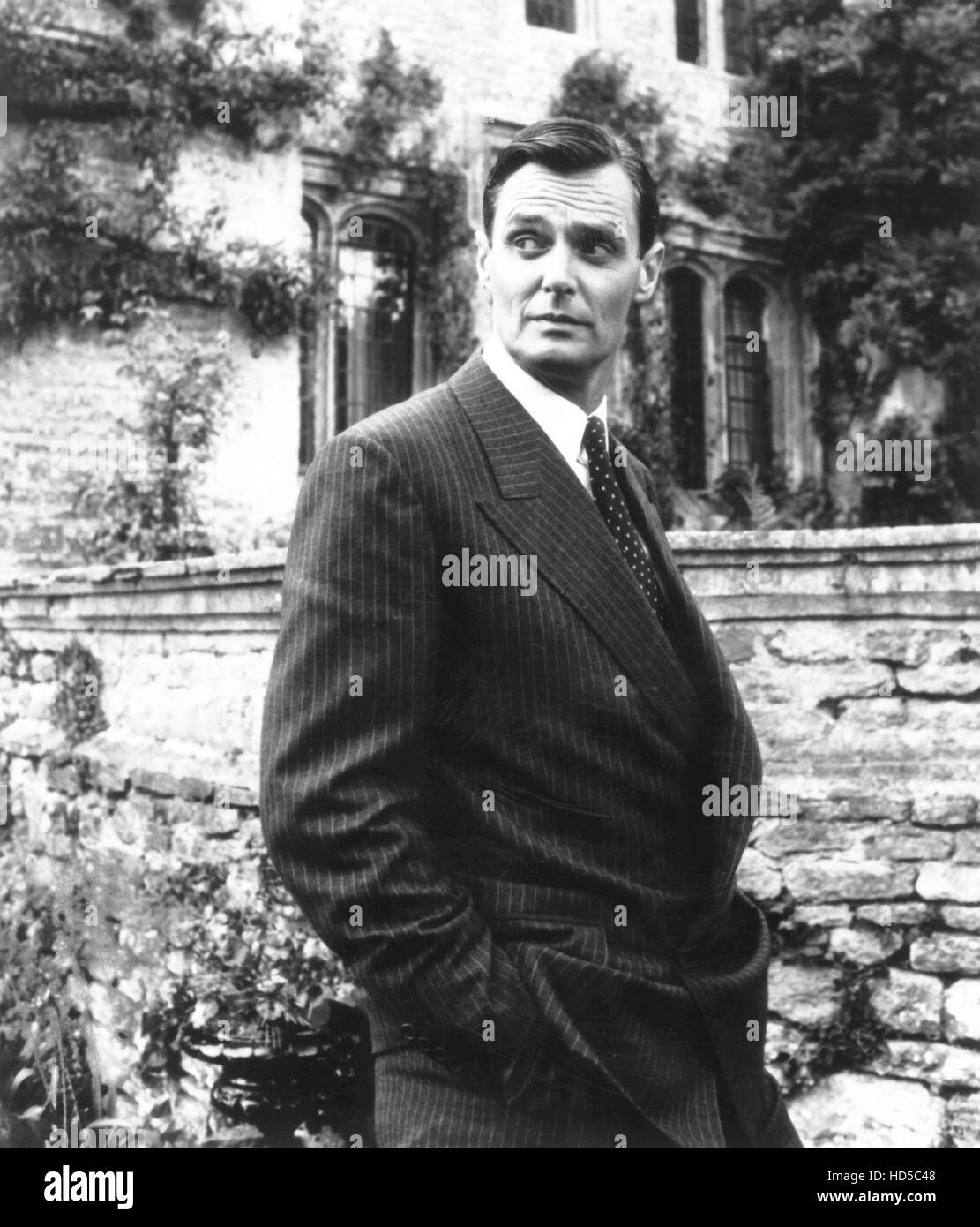 MYSTERY!, Simon Williams, 'Artists in Crime,' (aired in Britain ...