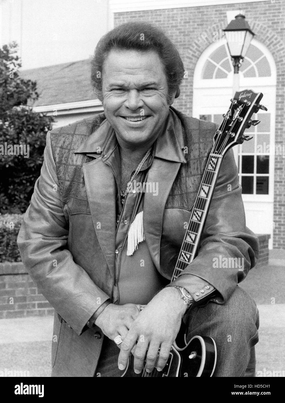 THE NASHVILLE PALACE, Roy Clark, 1981, © NBC / Courtesy: Everett ...