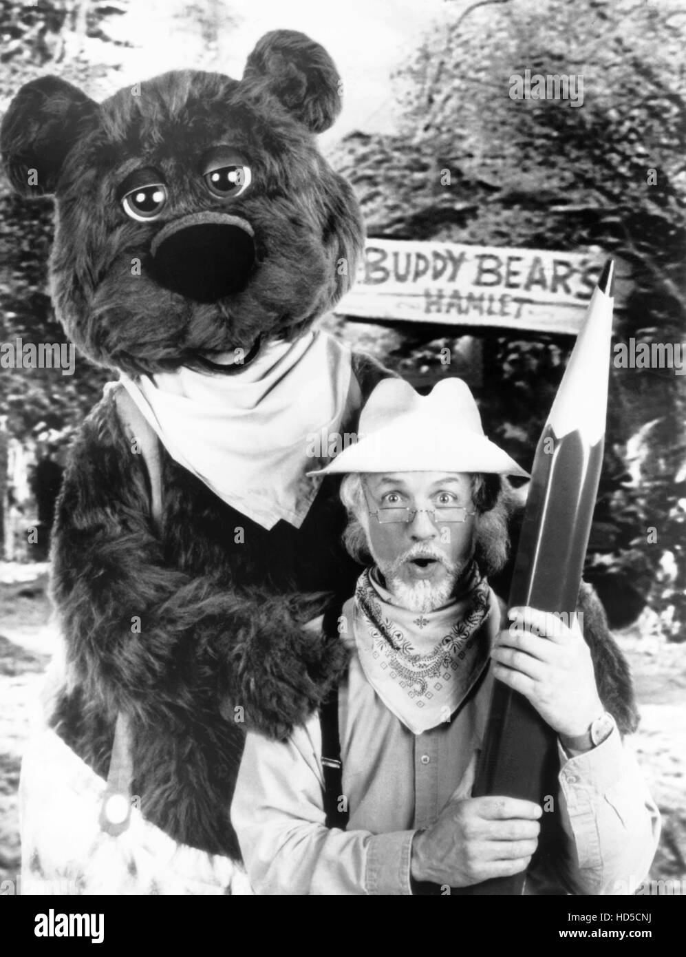 PAPPYLAND, (from left): Buddy Bear, Michael Cariglio, 1996-99. © TLC ...