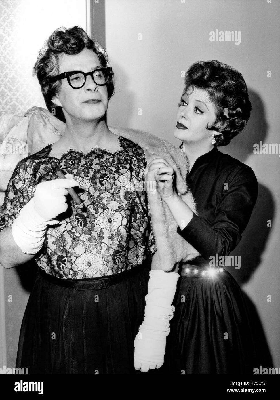 PETE AND GLADYS, Harry Morgan, Cara Williams, 1960-62 Stock Photo - Alamy