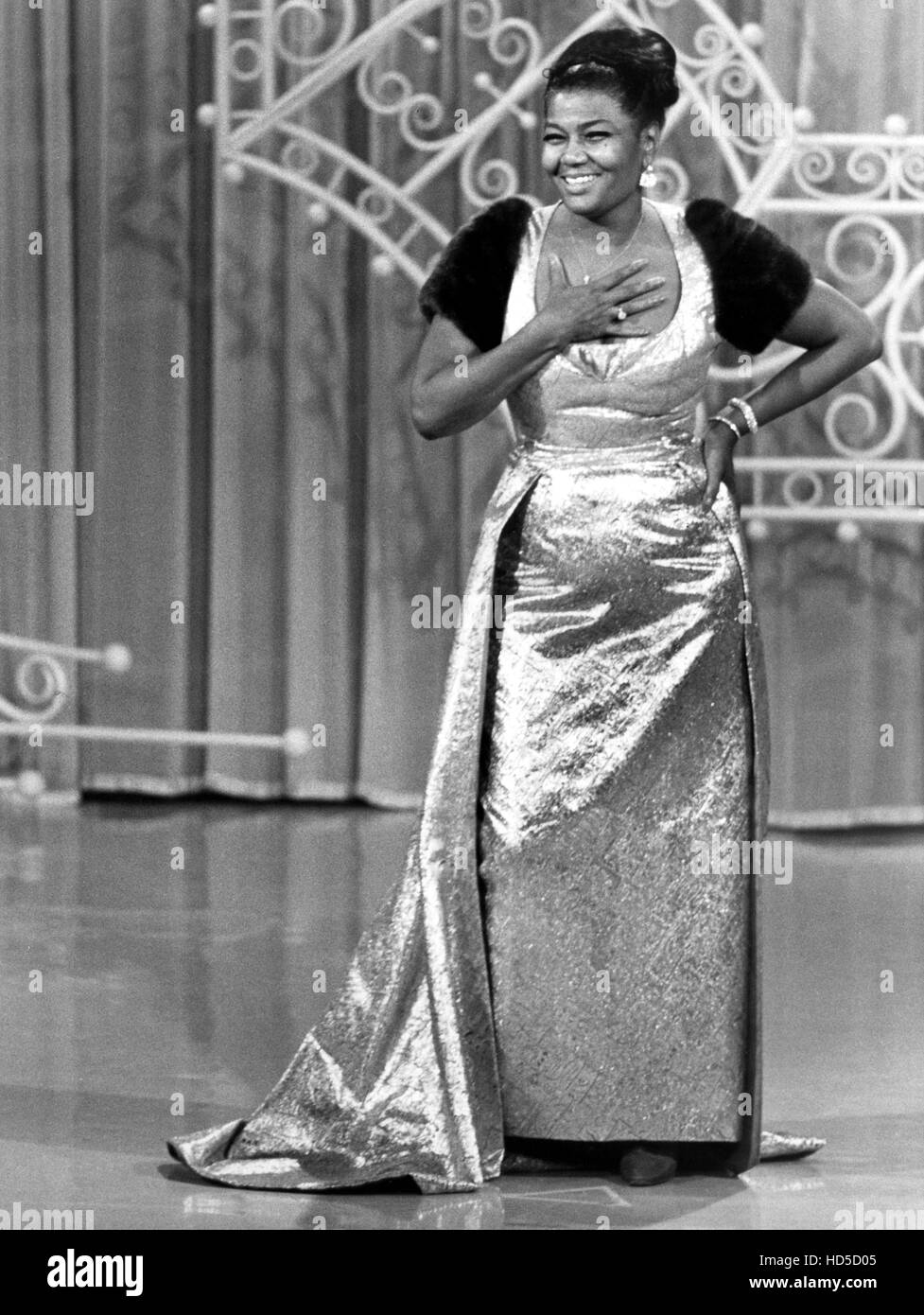 THE PEARL BAILEY SHOW, Pearl Bailey, 1971 Stock Photo - Alamy