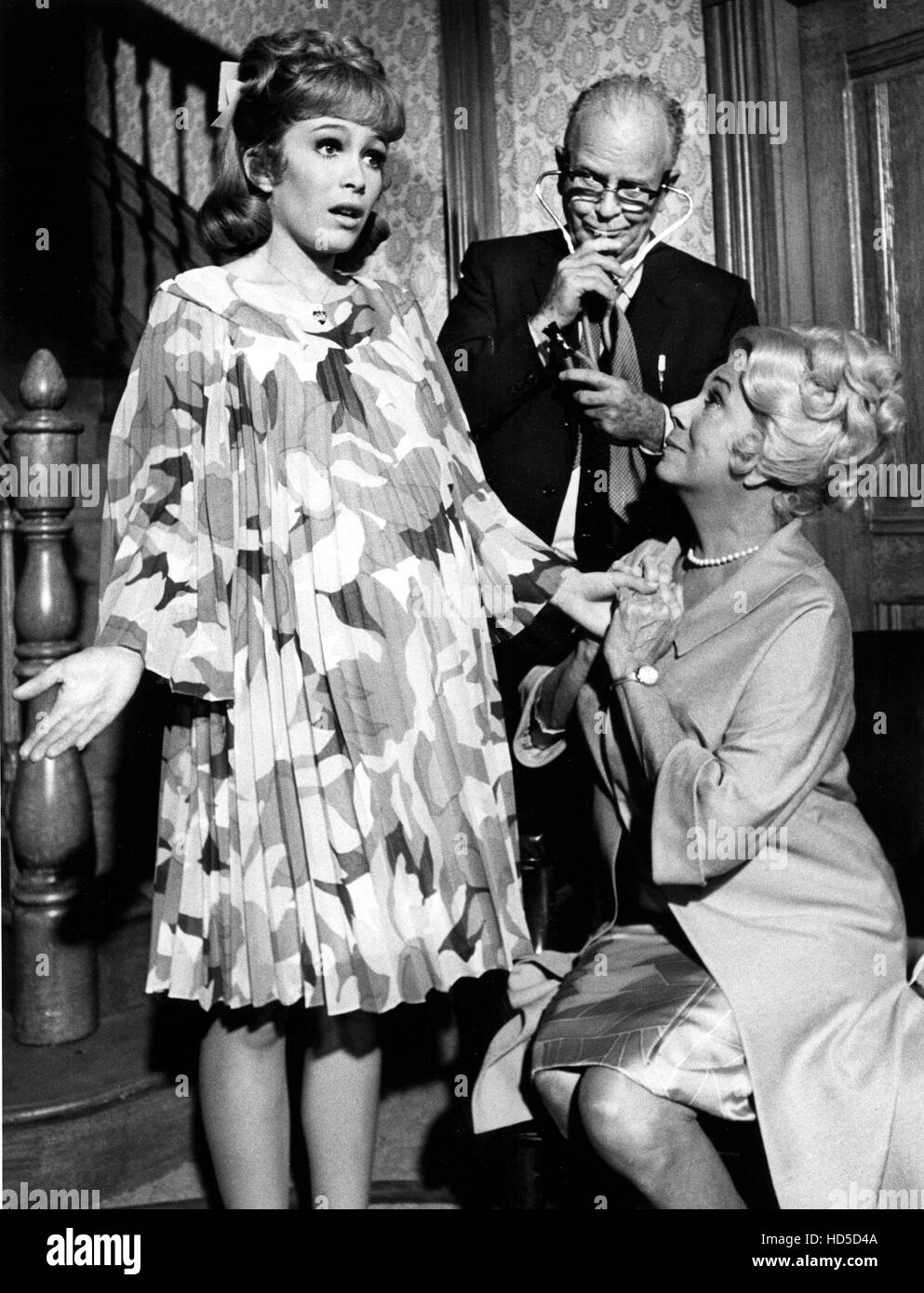 PETTICOAT JUNCTION, Linda Kaye, Regis Toomey, Bea Benaderet, 1963-1970 ...