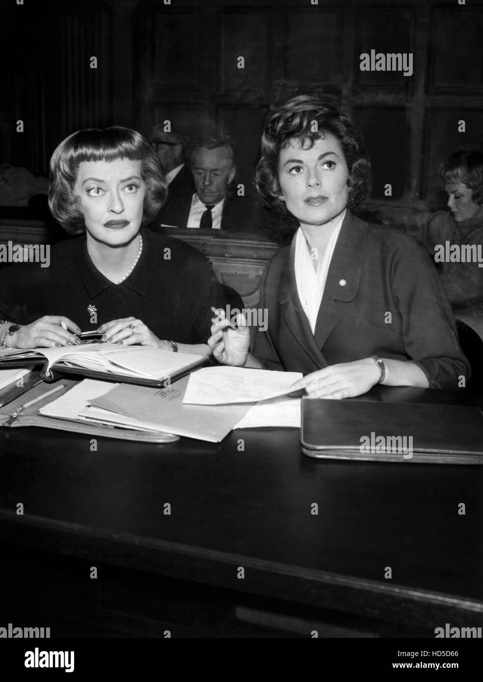 PERRY MASON, from left, Bette Davis, Barbara Hale, 'The Case of ...
