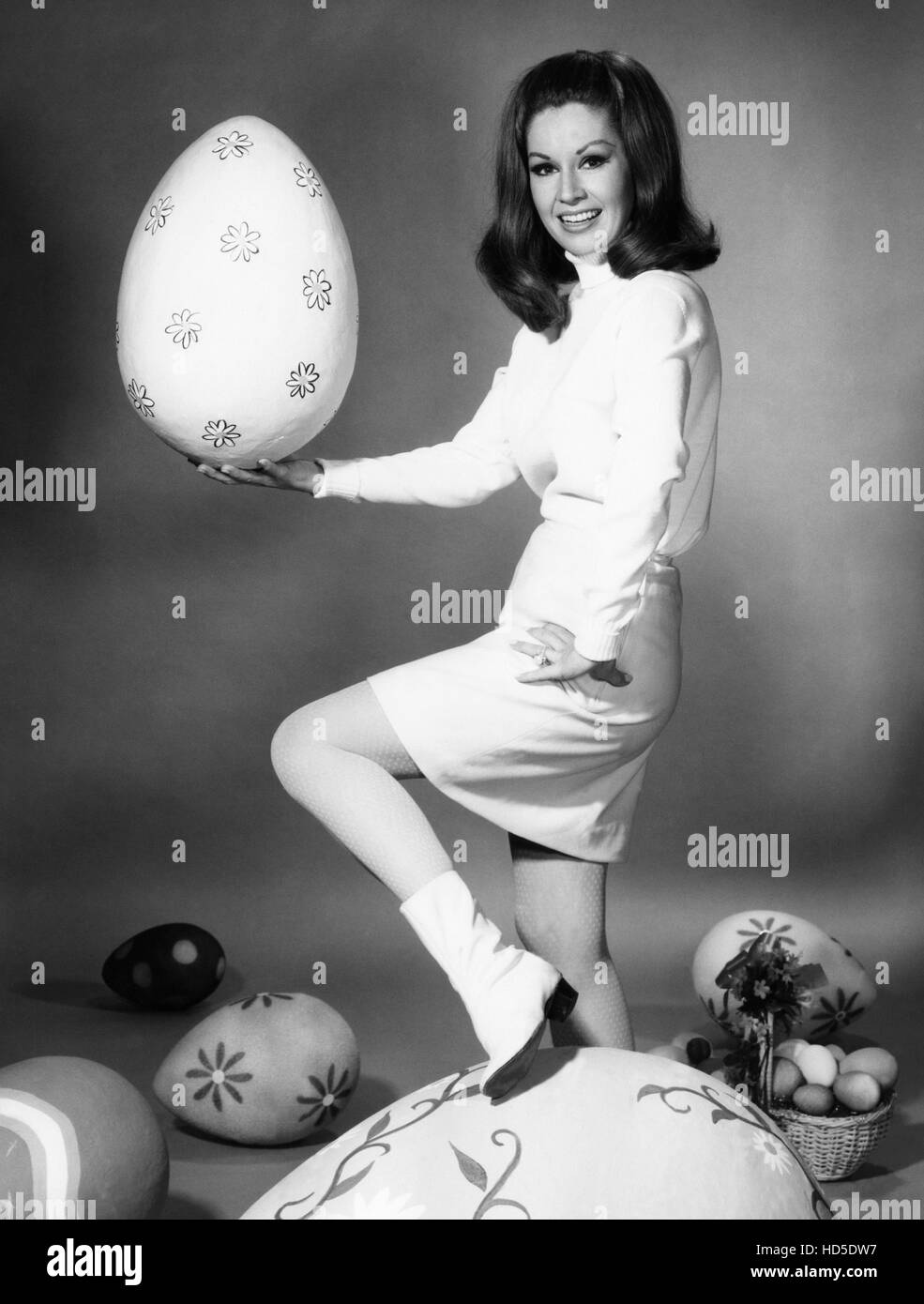 PLEASE DON'T EAT THE DAISIES, Patricia Crowley, 1965-67 (1967 photo ...