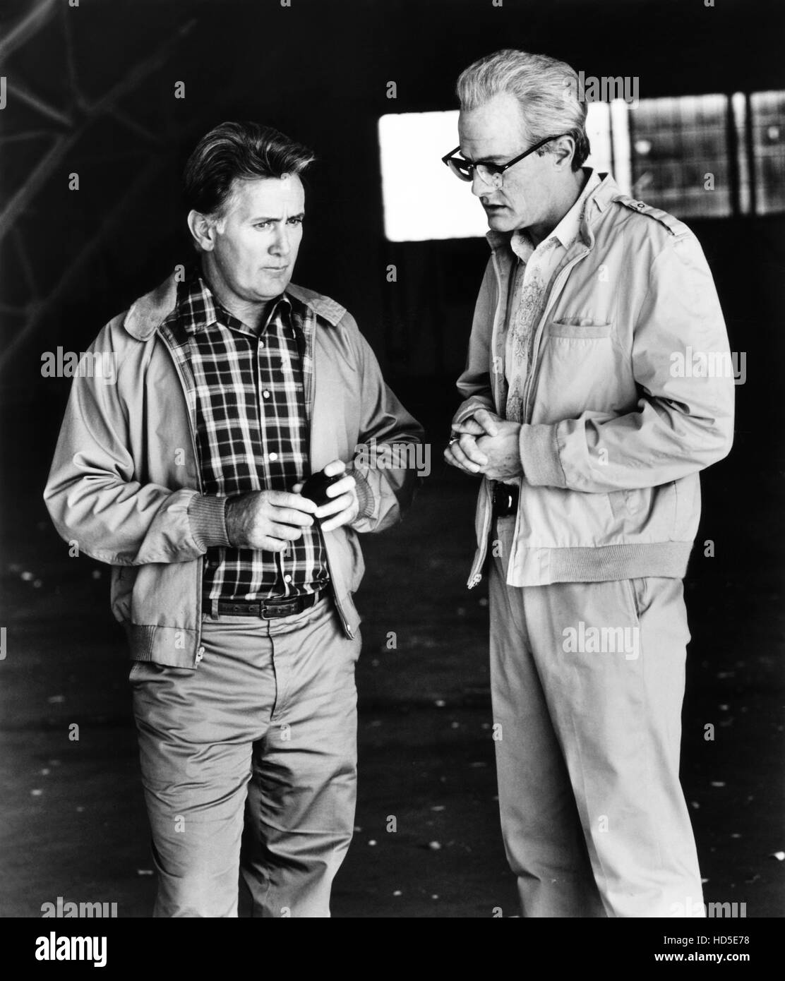 ROSWELL, from left, Martin Sheen, Kyle MacLachlan, aired July 31, 1994 ...