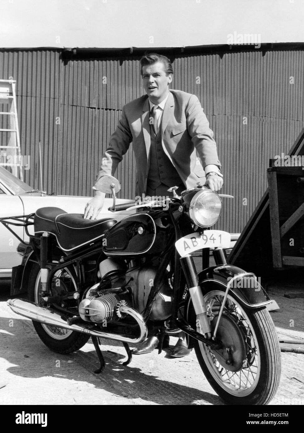 THE SAINT, Roger Moore, 'The Reluctant Revolution', (Season 5, aired ...