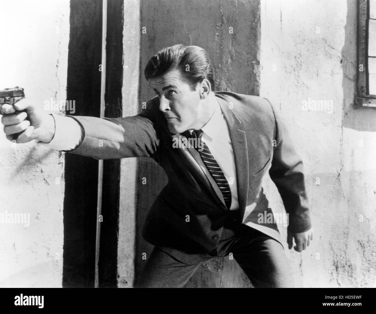 THE SAINT, Roger Moore, 1962-69 Stock Photo - Alamy