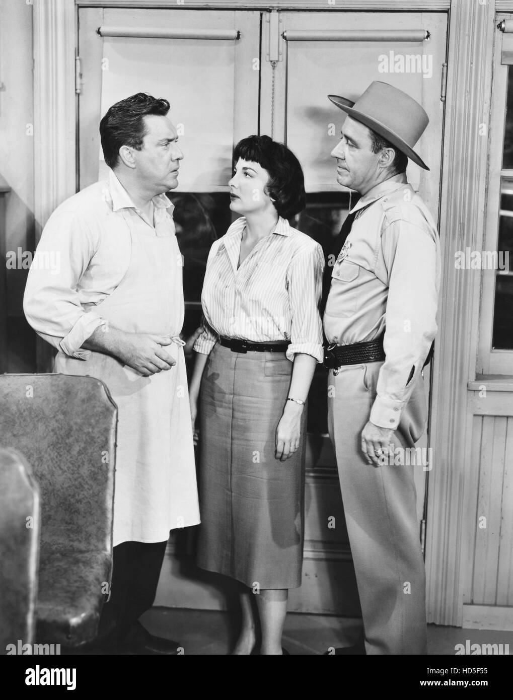 SCHLITZ PLAYHOUSE OF STARS, from left: Edmond O'Brien, Lynne Allen ...