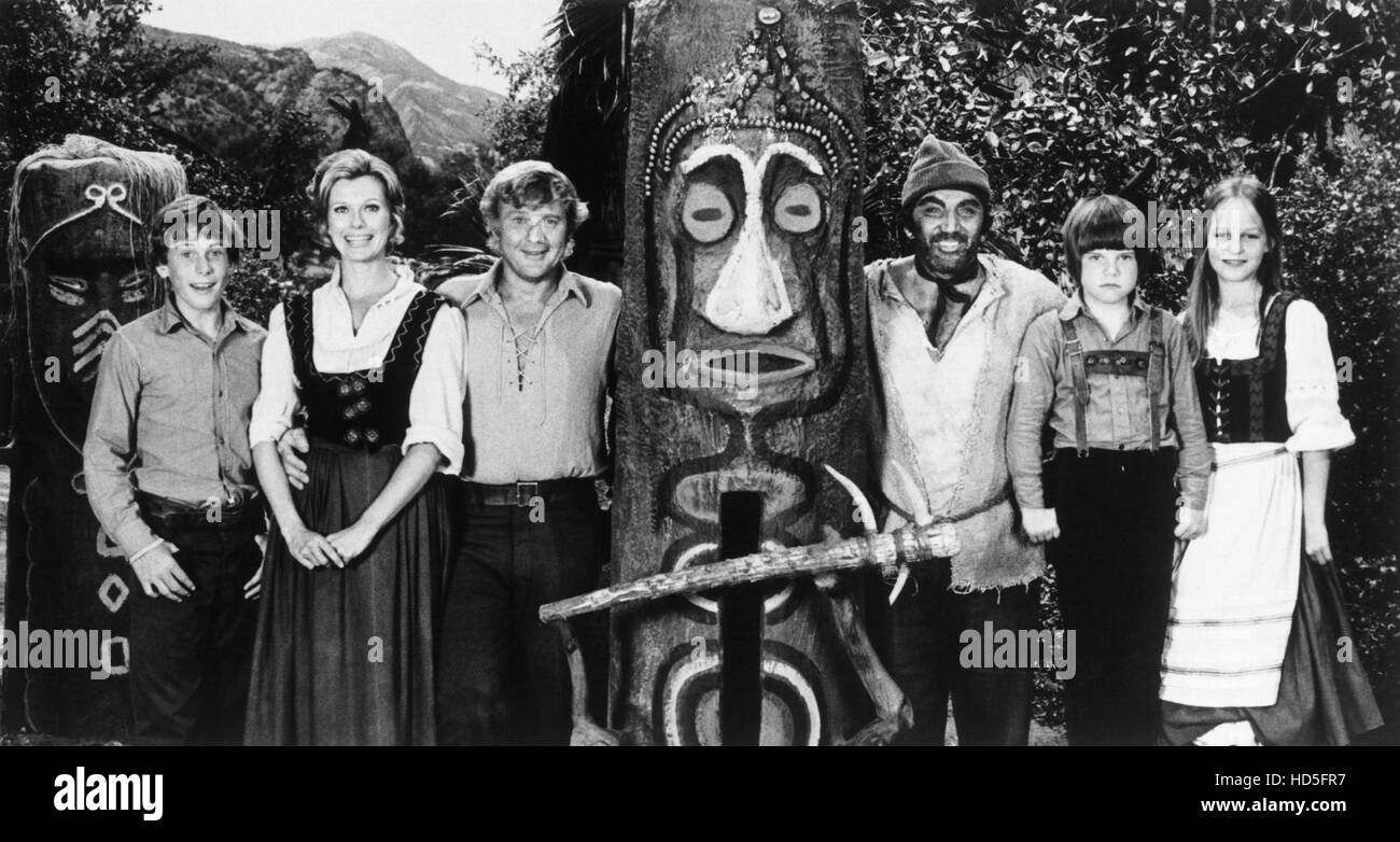 SWISS FAMILY ROBINSON, from left: Willie Aames, Pat Delaney, Martin ...