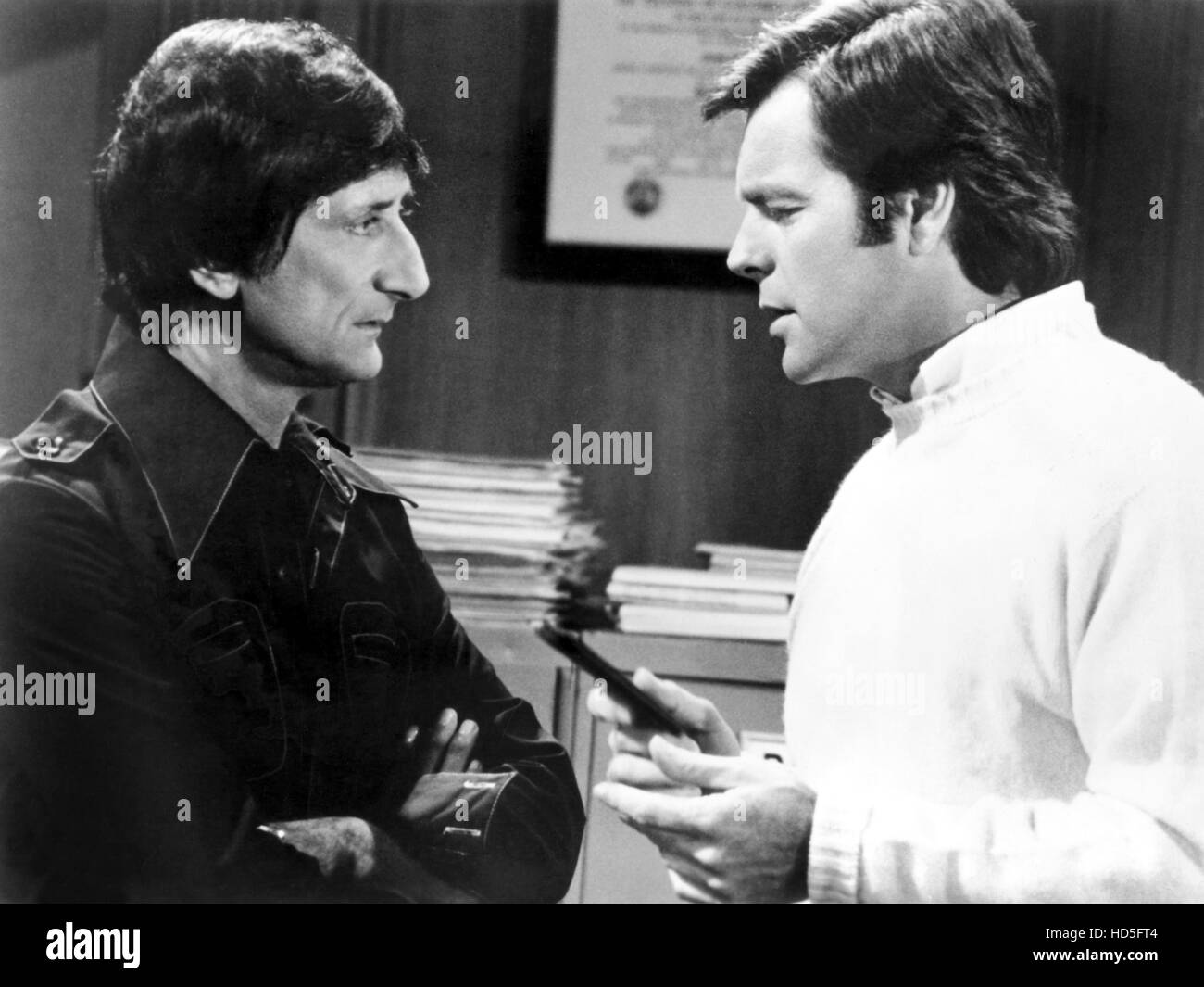 SWITCH, Charlie Callas, Robert Wagner, CBS, 1975-1978 Stock Photo - Alamy