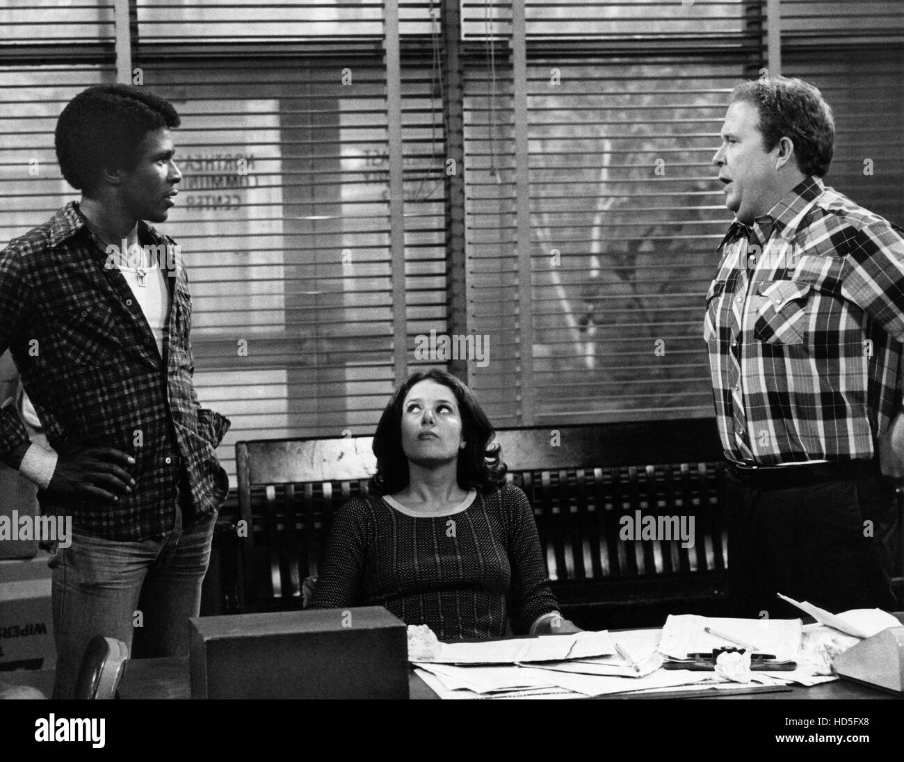 SZYSZNYK, Thomas Carter, Debra Winger, Ned Beatty, (aired September 5 ...