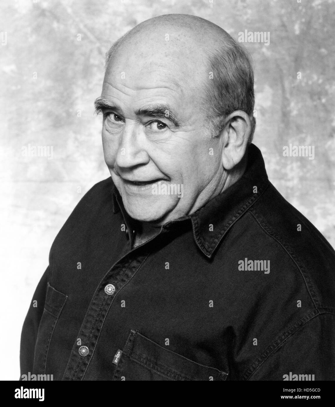 THUNDER ALLEY, Ed Asner, 1994-95. photo: Joe Viles / © Touchstone ...