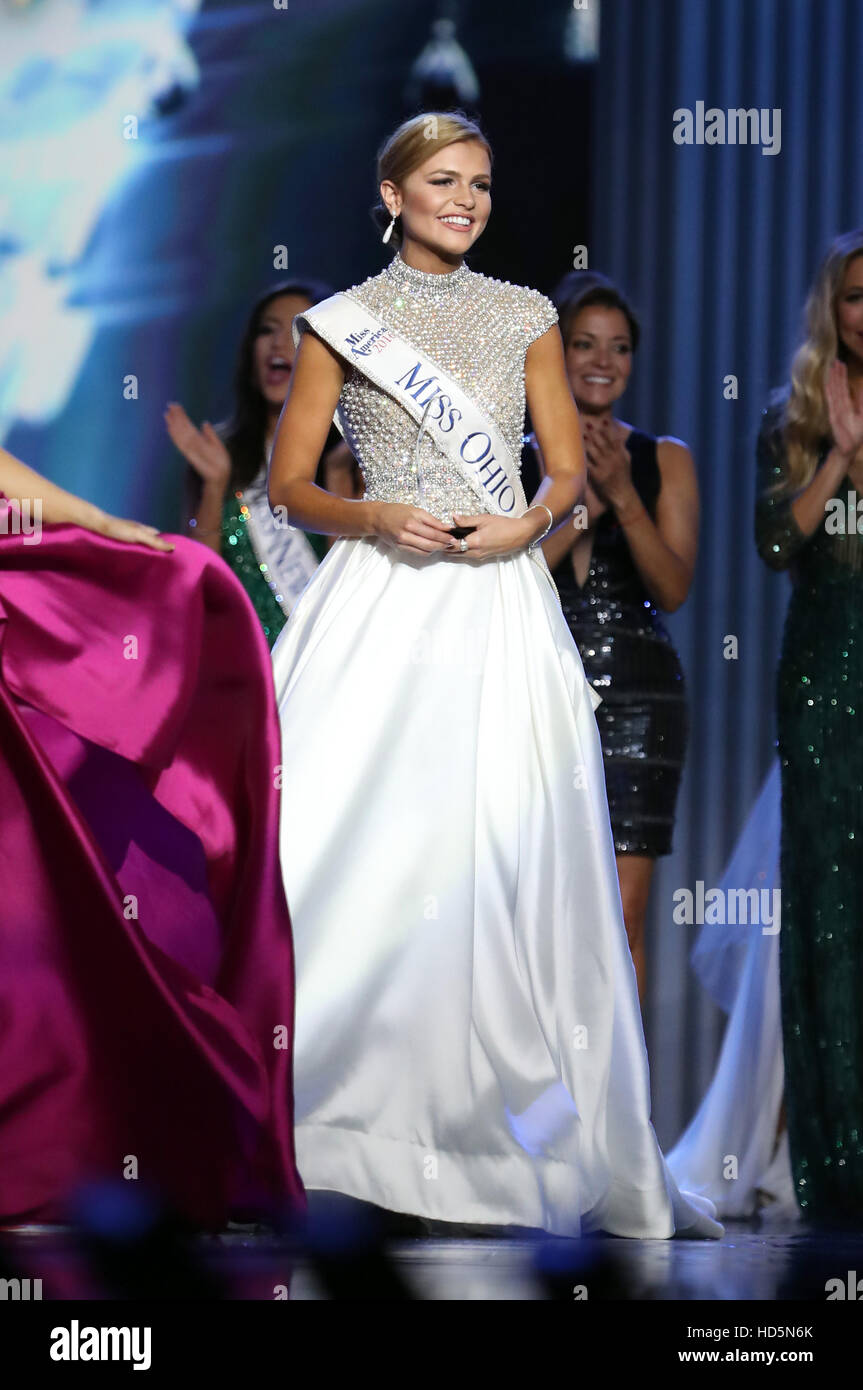 2017 Miss America Preliminary competition Day 3 at Boardwalk Hall ...