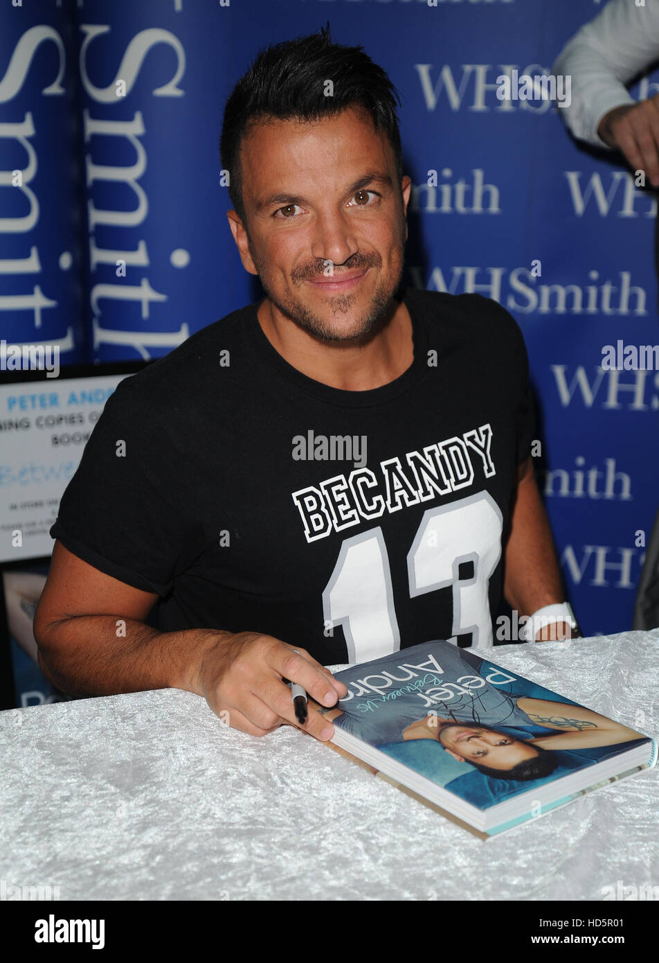Peter Andre signs his book in WH Smiths in Romford Essex Featuring ...