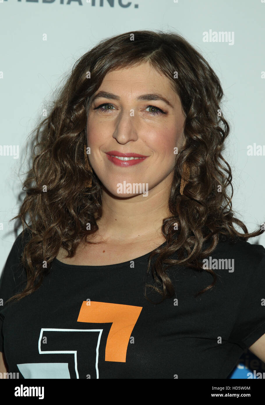Hollywood Unites For The 5th Biennial Stand Up To Cancer (SU2C ...