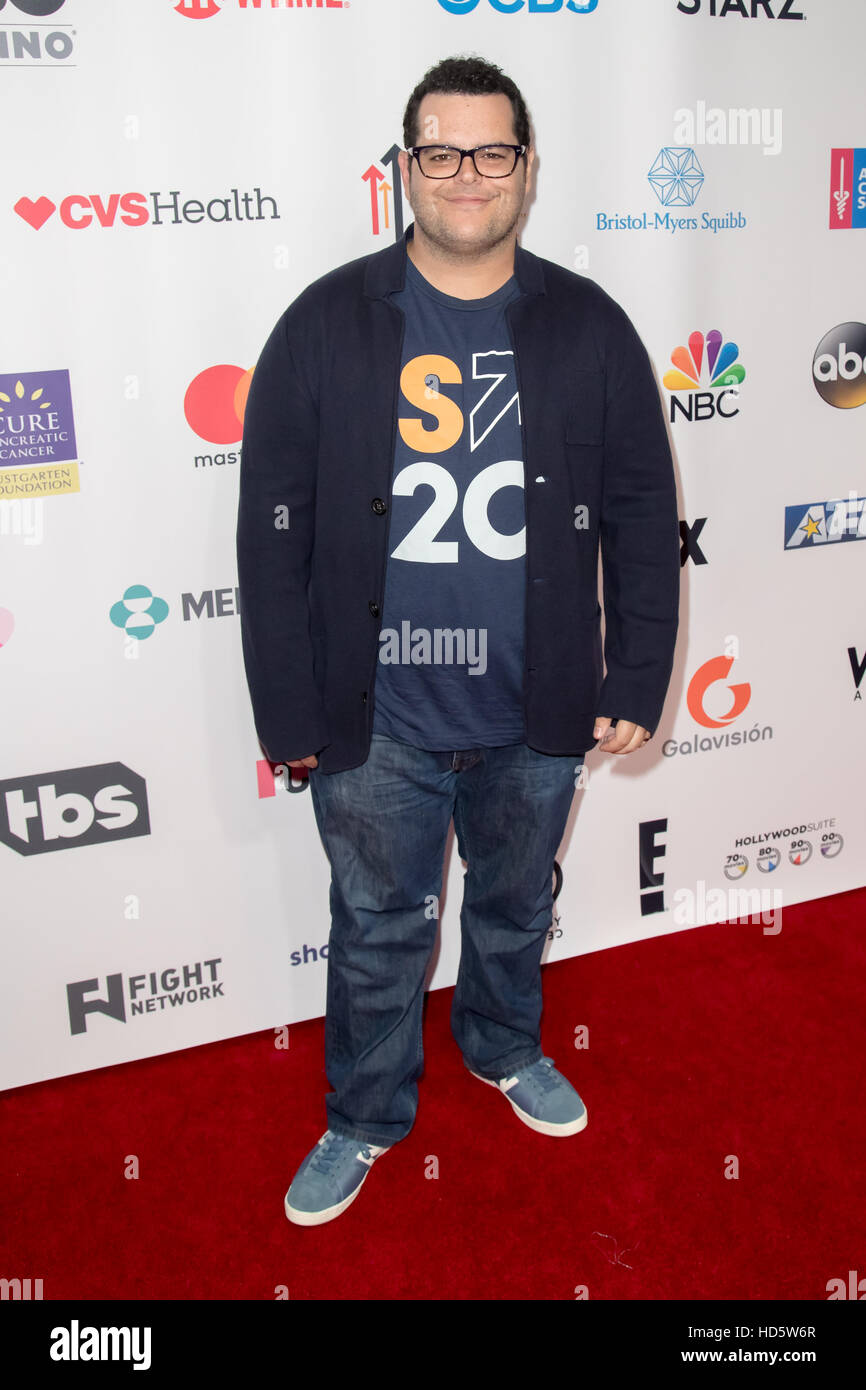 The 5th Biennial Stand Up To Cancer at Walt Disney Concert Hall ...