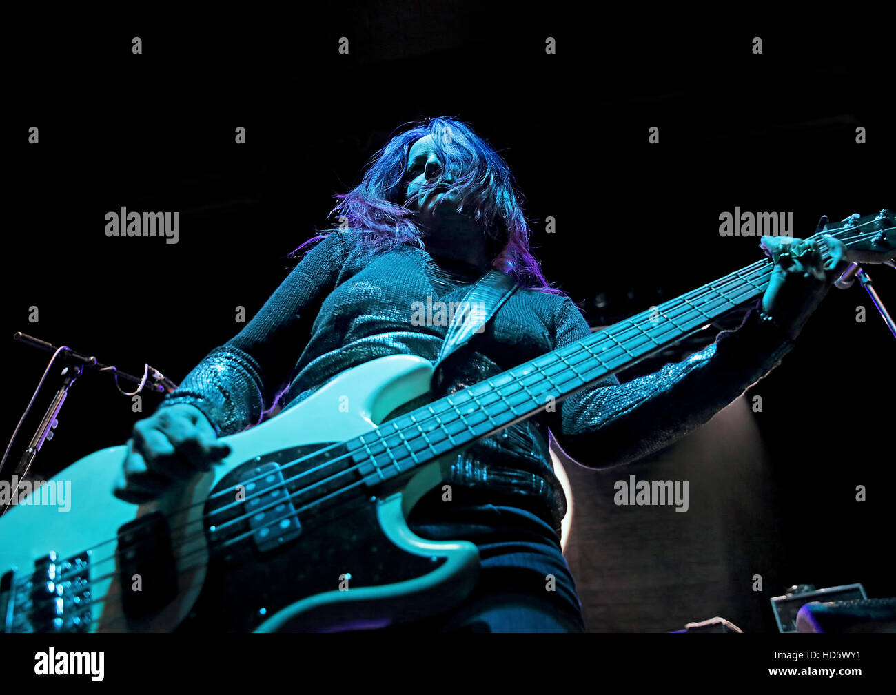 Jennifer finch hi-res stock photography and images - Alamy