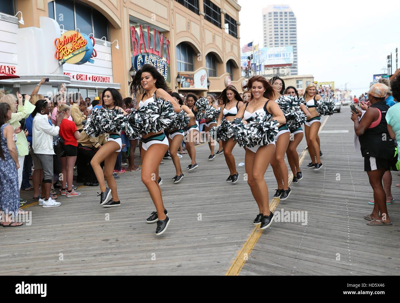 2017 Miss America Show Us Your Shoes Parade at The Boardwalk Atlantic ...
