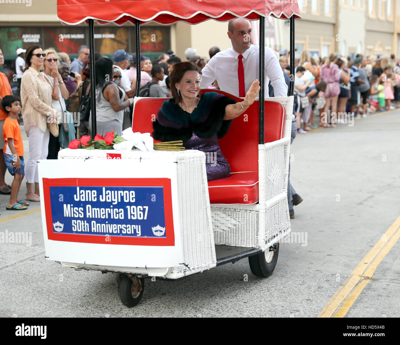 2017 Miss America Show Us Your Shoes Parade at The Boardwalk Atlantic ...