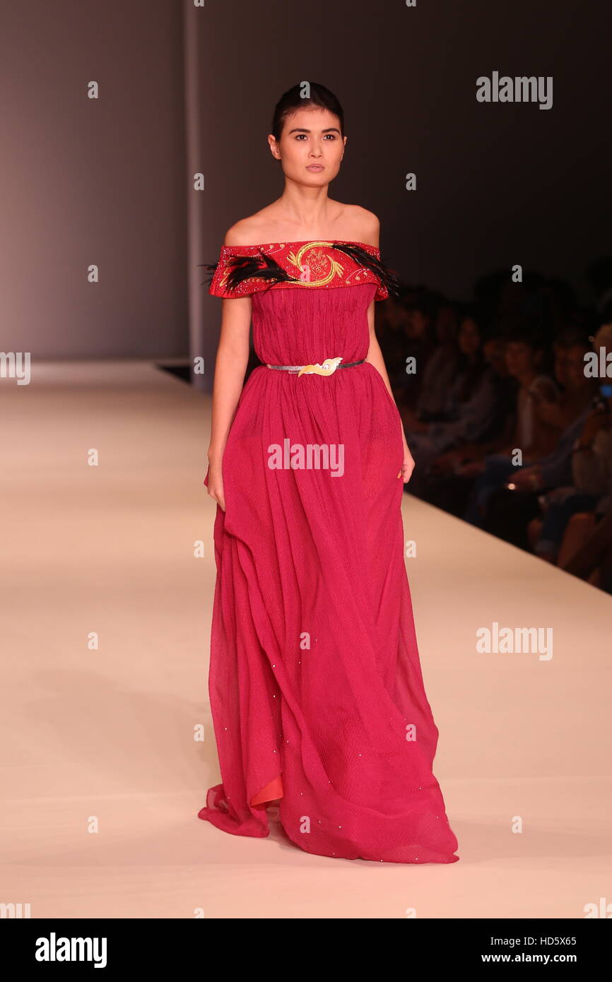 Style Fashion Week Runway Show: Orlando Dugi during New York Fashion ...