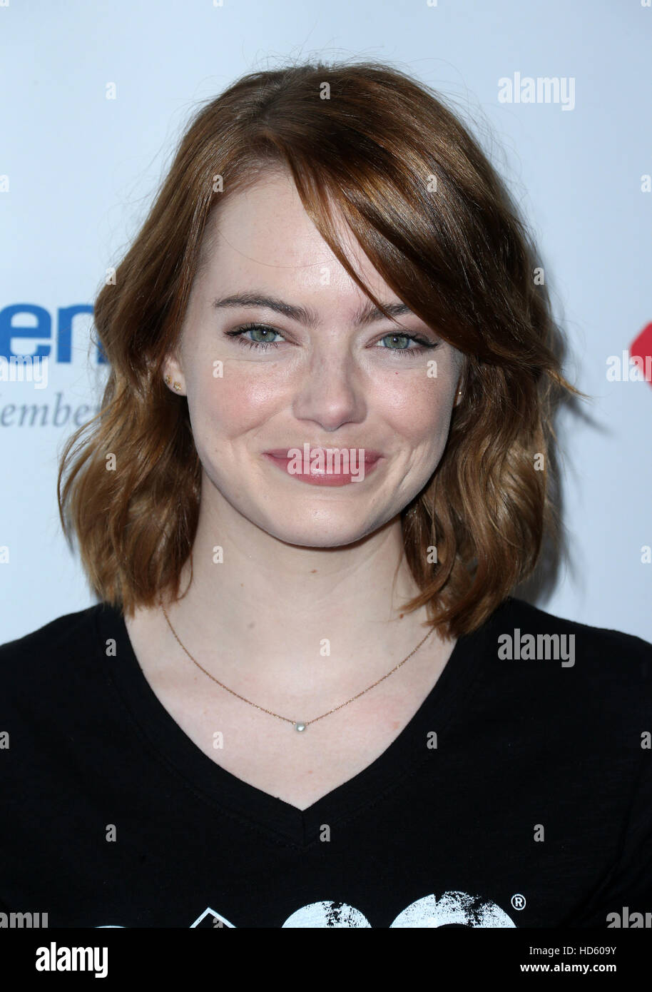 Hollywood Unites For The 5th Biennial Stand Up To Cancer (SU2C ...