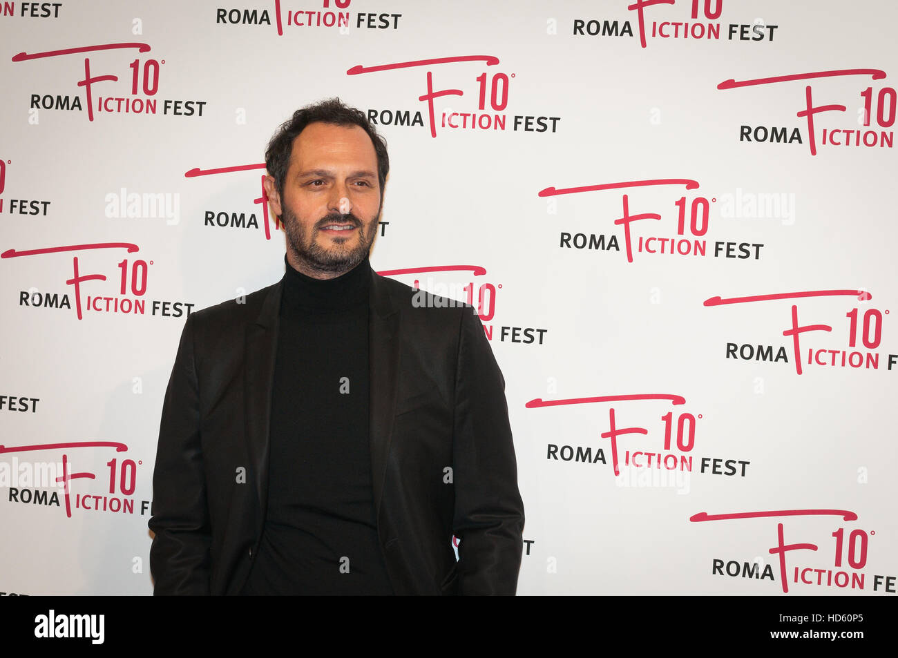 Roma, Italy. 09th Dec, 2016. Fabio Troiano walking on the red carpet of ...