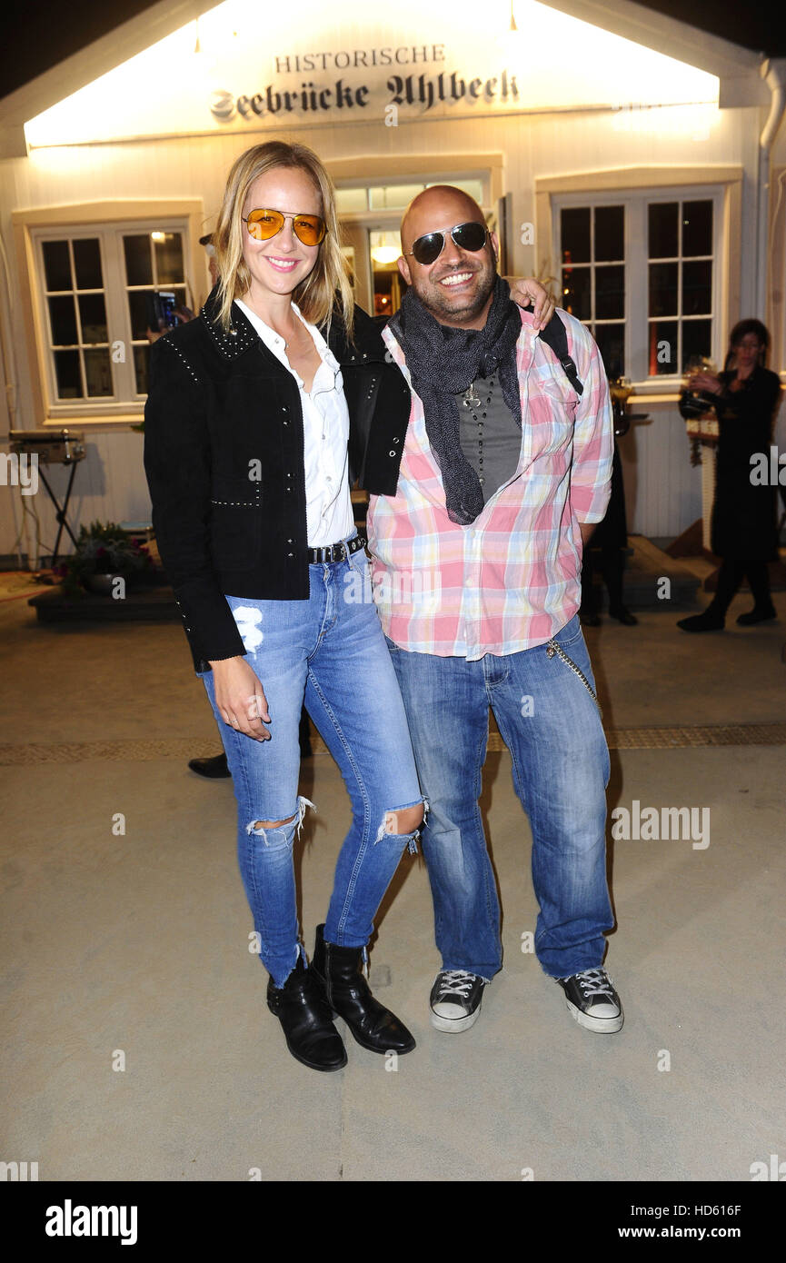 Celebrities at Usedom Cross Country 2016. Featuring: David Hason ...