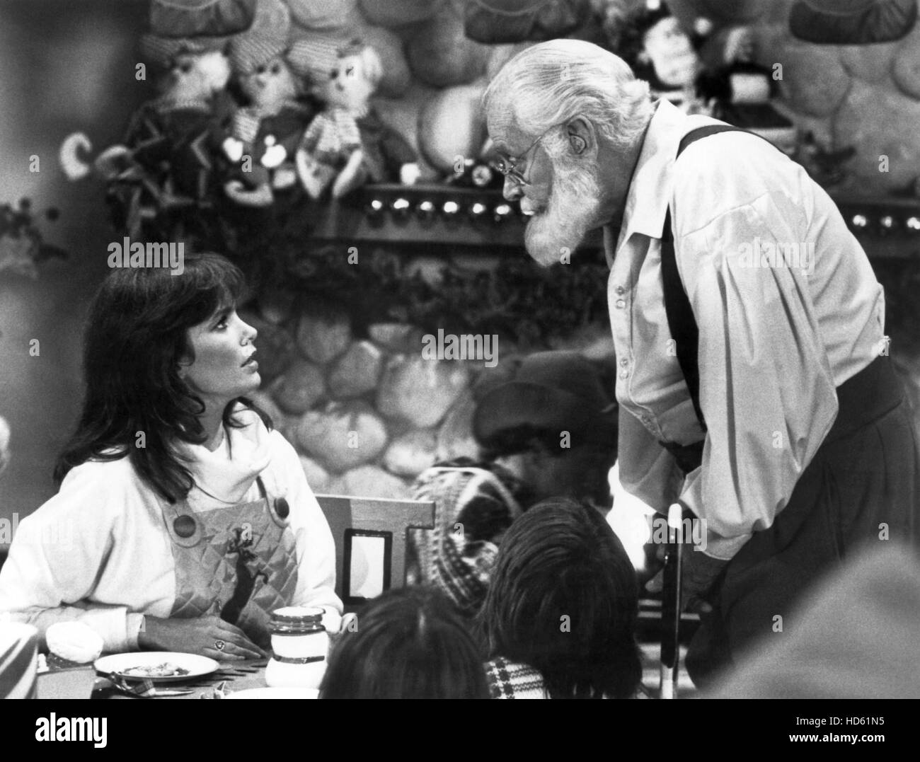 THE NIGHT THEY SAVED CHRISTMAS, Jaclyn Smith, Art Carney, 1984, (c)RHI ...