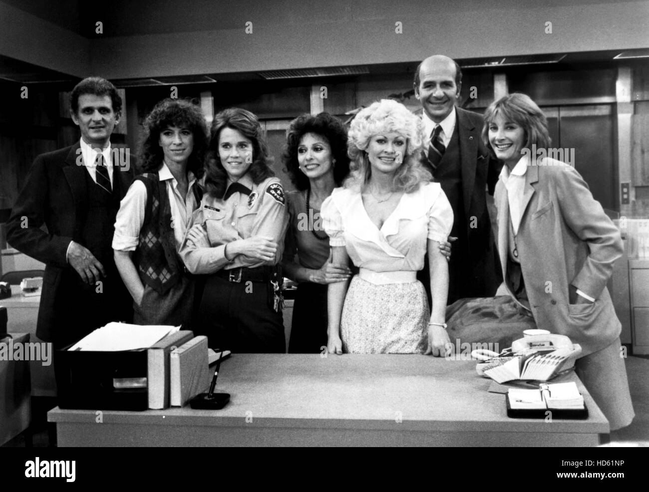 9 TO 5, (l-r): Peter Bonerz, Valerie Curtin, Jane Fonda, Rita Moreno ...