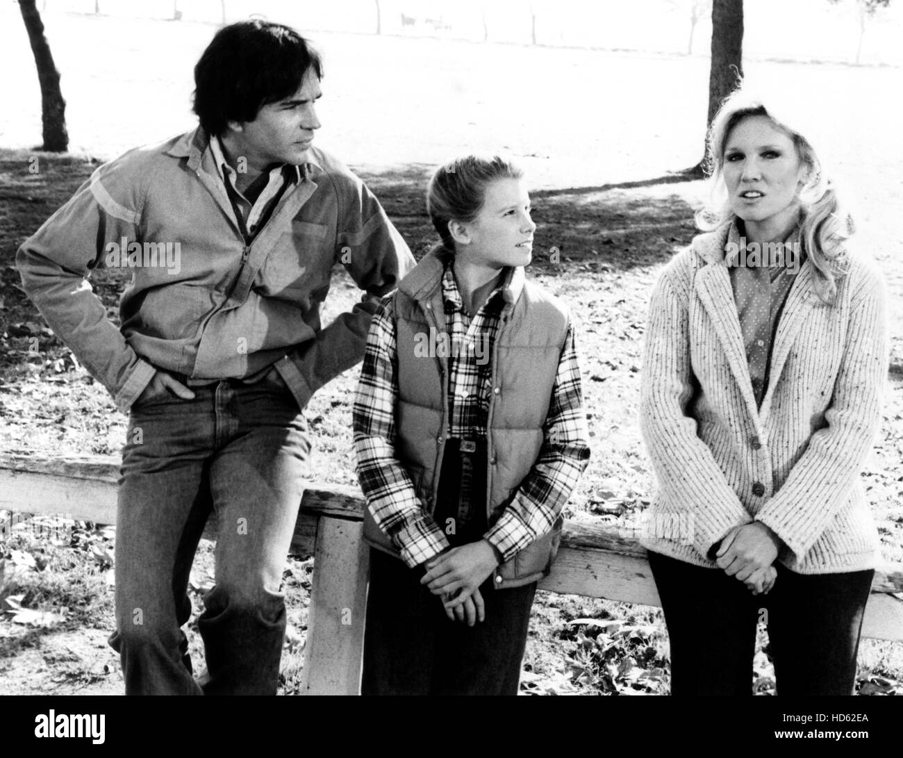 PORTRAIT OF AN ESCORT, from left, Tony Bill, Debbie Lytton, Susan ...